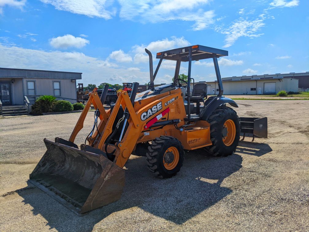 2016 Case 570N EP Skip Loader- 576331 - Machine New