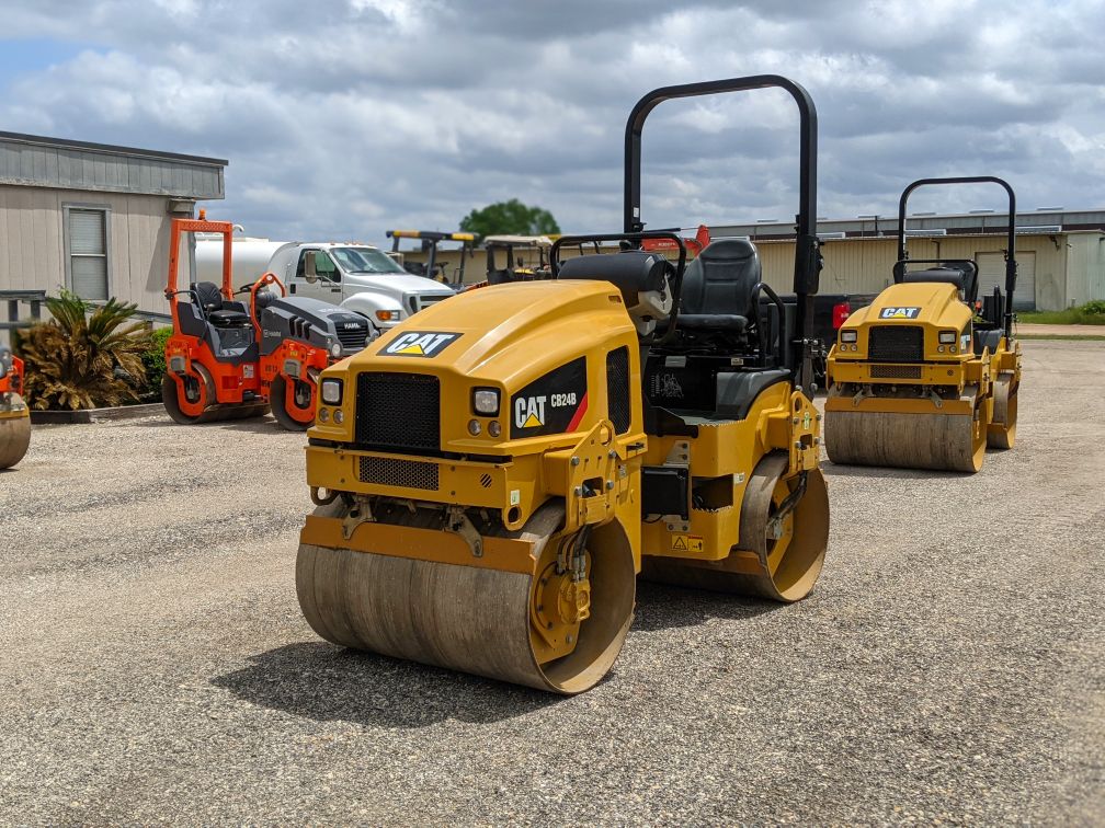 2019 Caterpillar CB24B Asphalt Roller - 576128 - Machine New