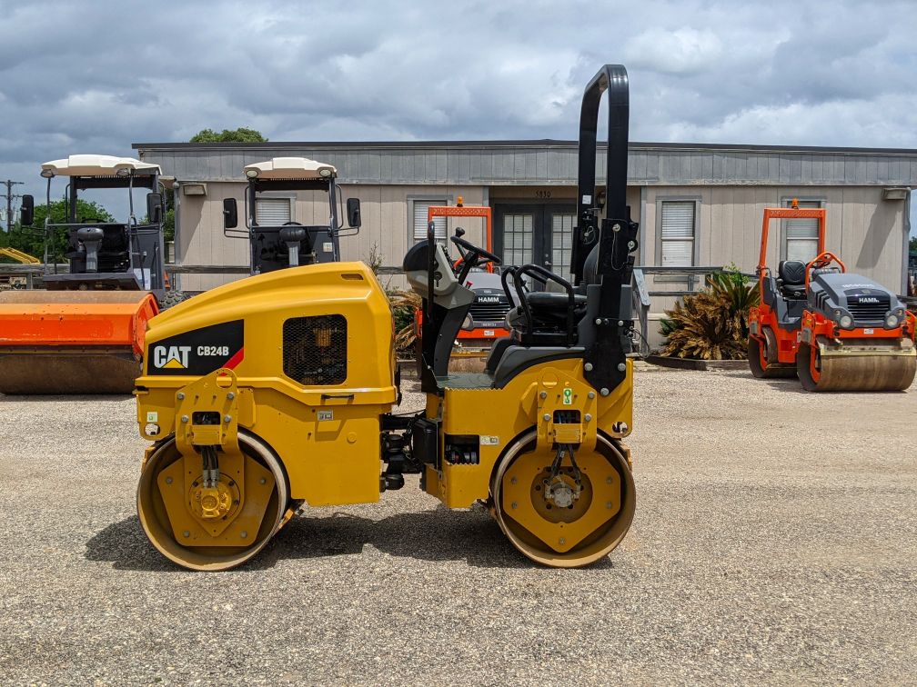 2019 Caterpillar CB24B Asphalt Roller - 576128 - Machine New