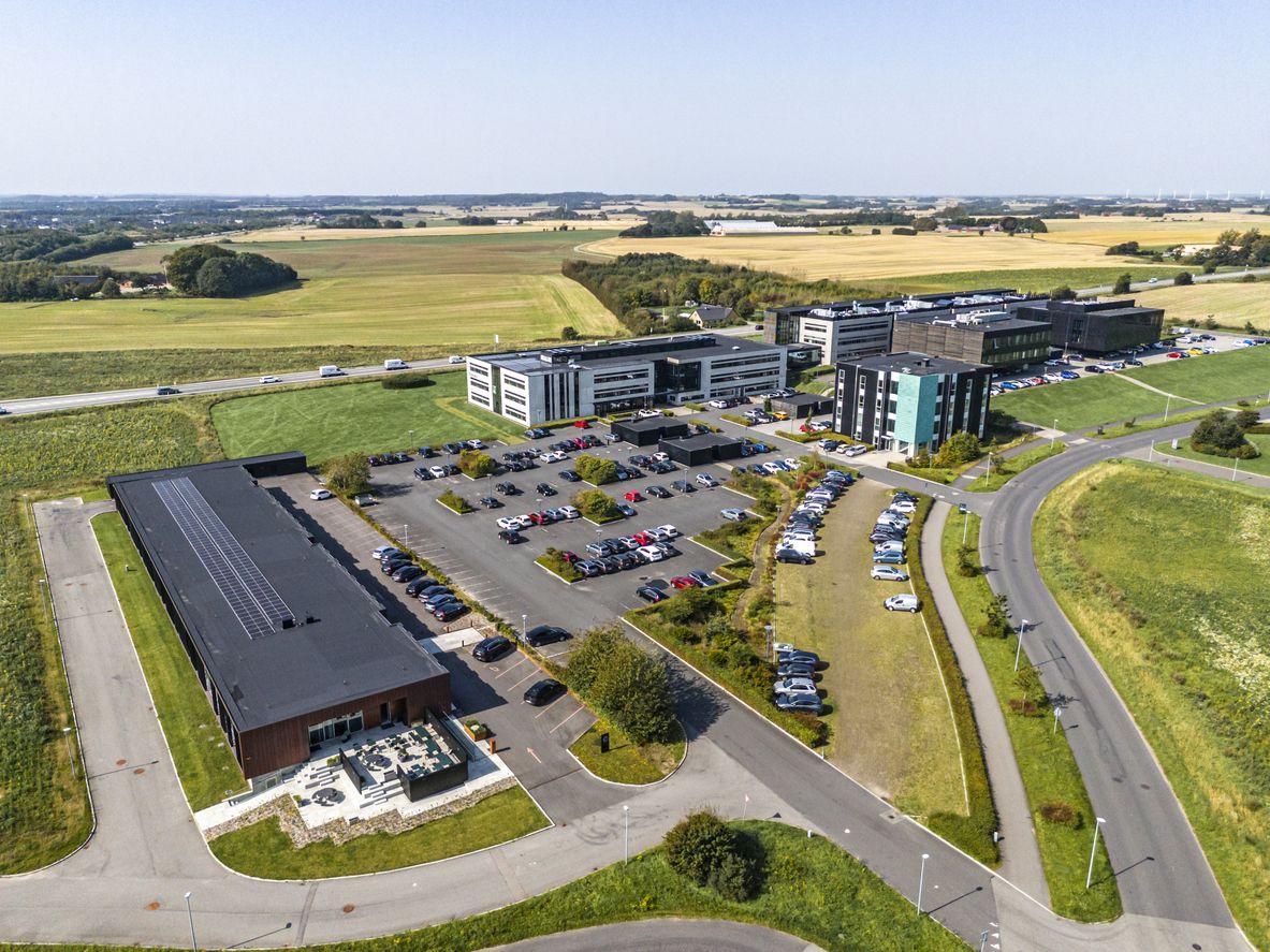 Business Case Examples with Solutions