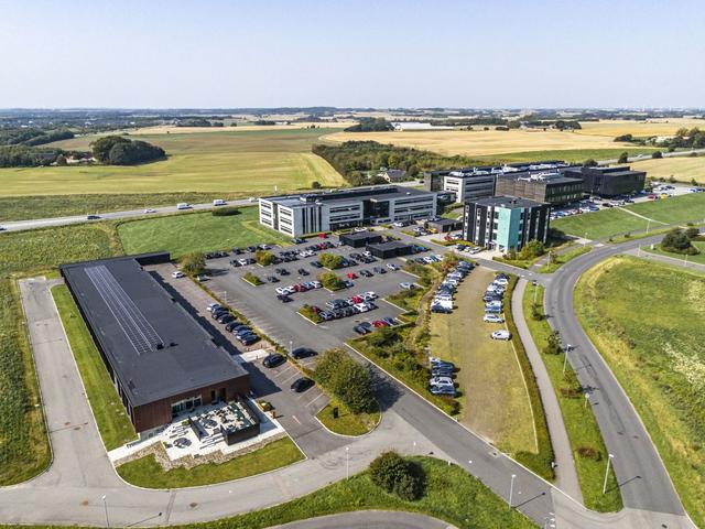 Business Case Examples with Solutions