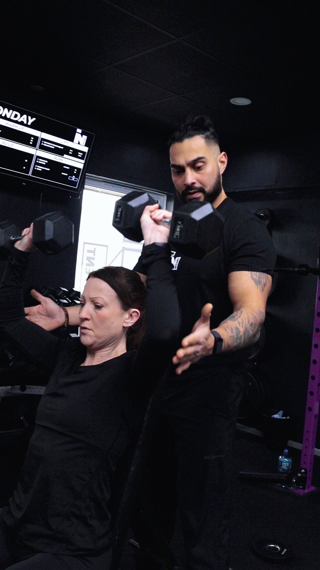 FOLLOW A PROVEN FITNESS PROGRAM